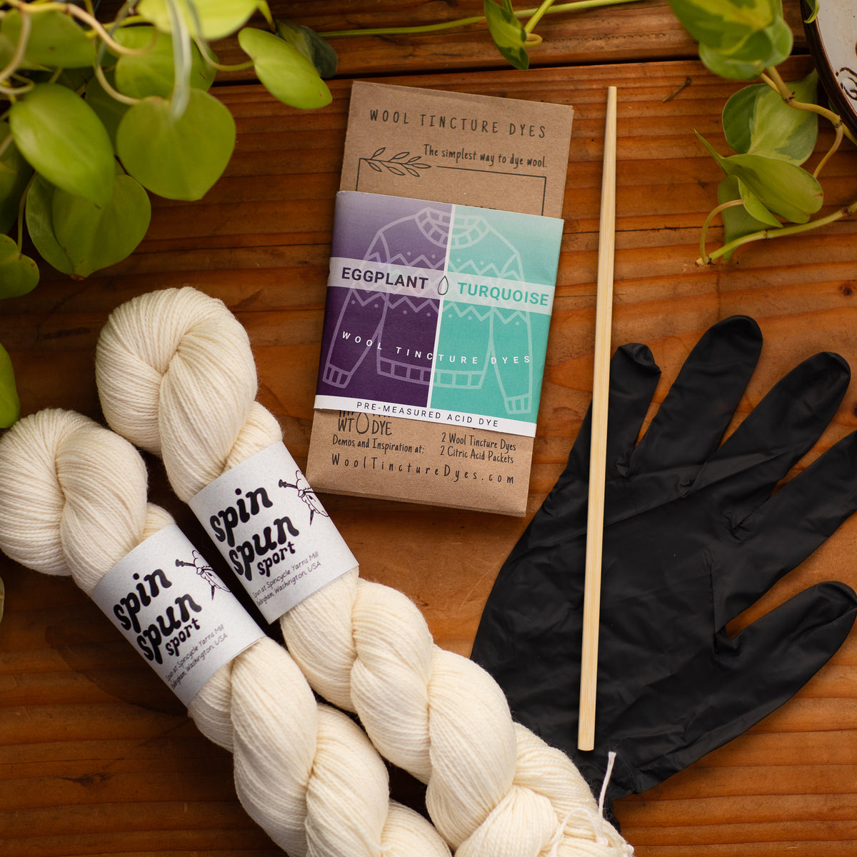 SPIN SPUN + TINCTURE DYE KIT - EGGPLANT & TURQUOISE – Spincycle Yarns